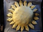 Sunflower pie with chicken, cheese & mushrooms, recipe | FalkTime